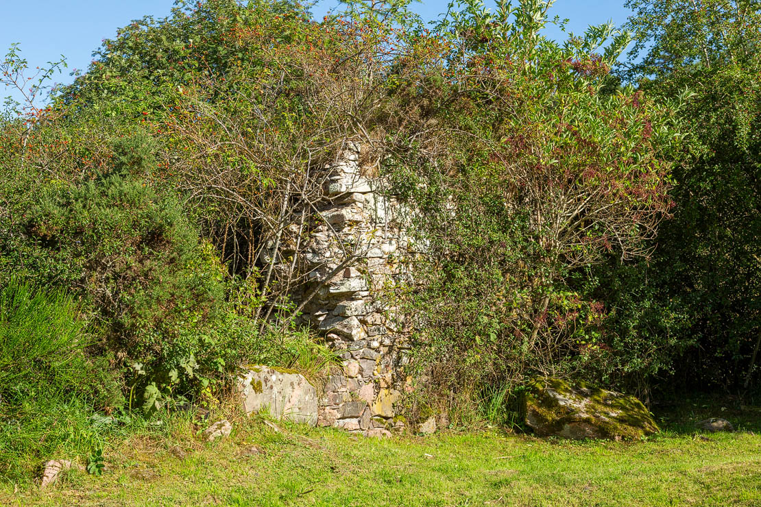 Rait Castle, a fantastic castle ruin south of Nairn