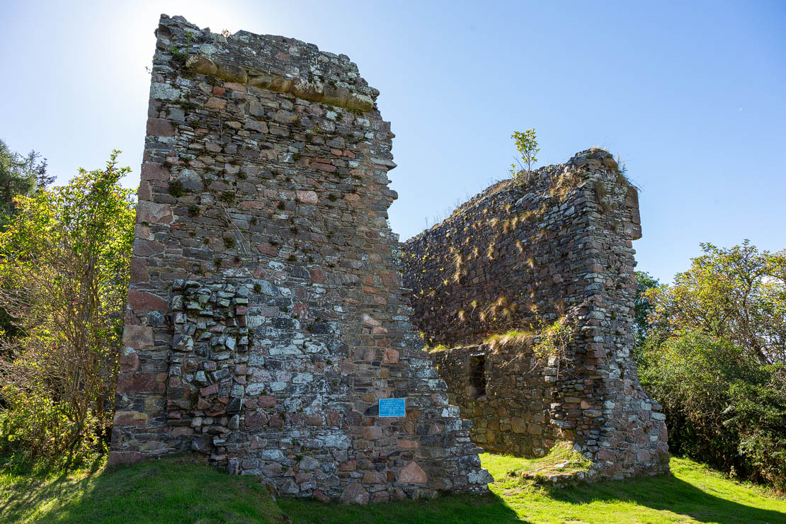 Rait Castle, a fantastic castle ruin south of Nairn